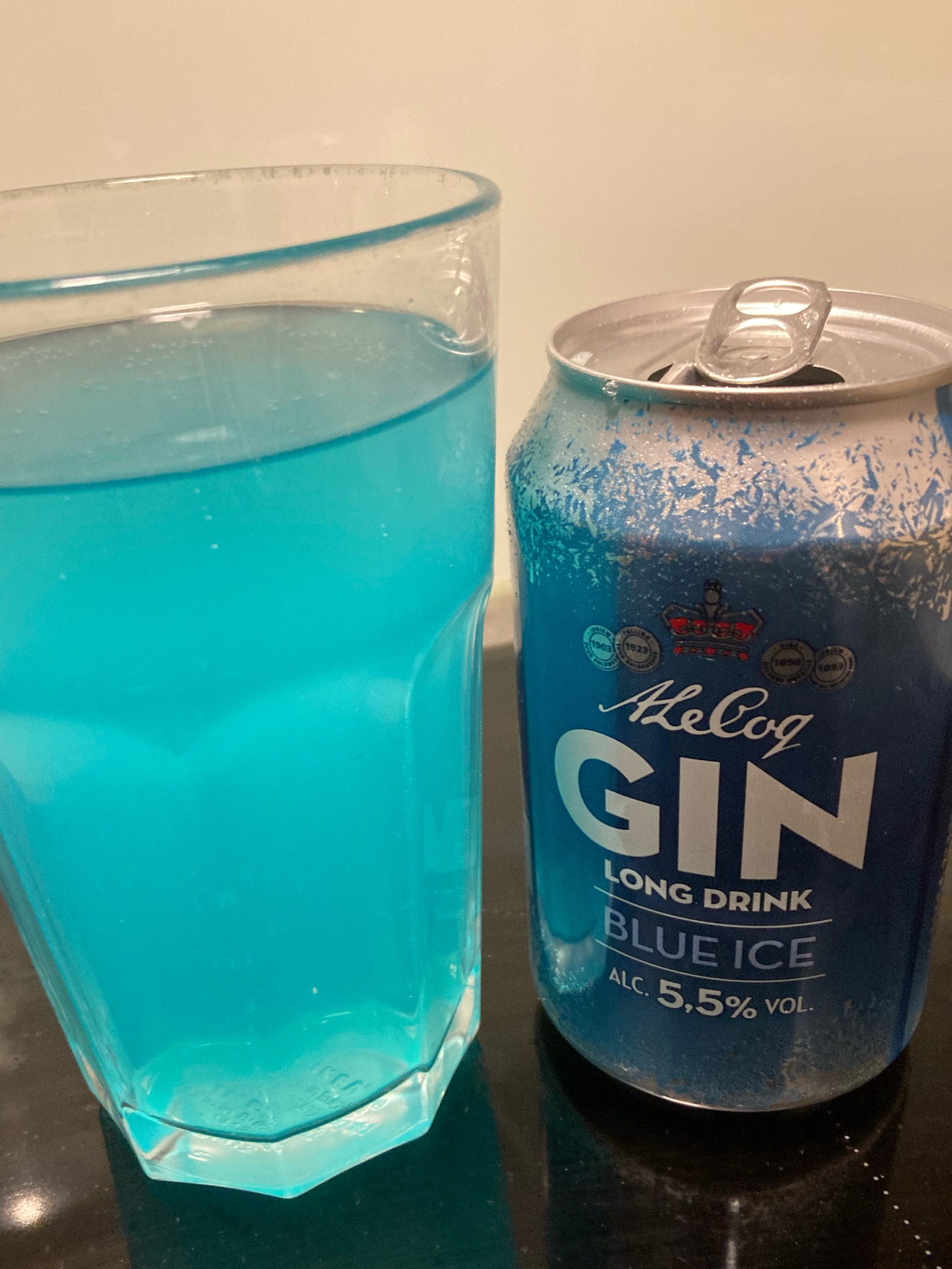 Gin Long Drink Blue Ice 5.5% - A. Le Coq (Olvi) - Pint Please